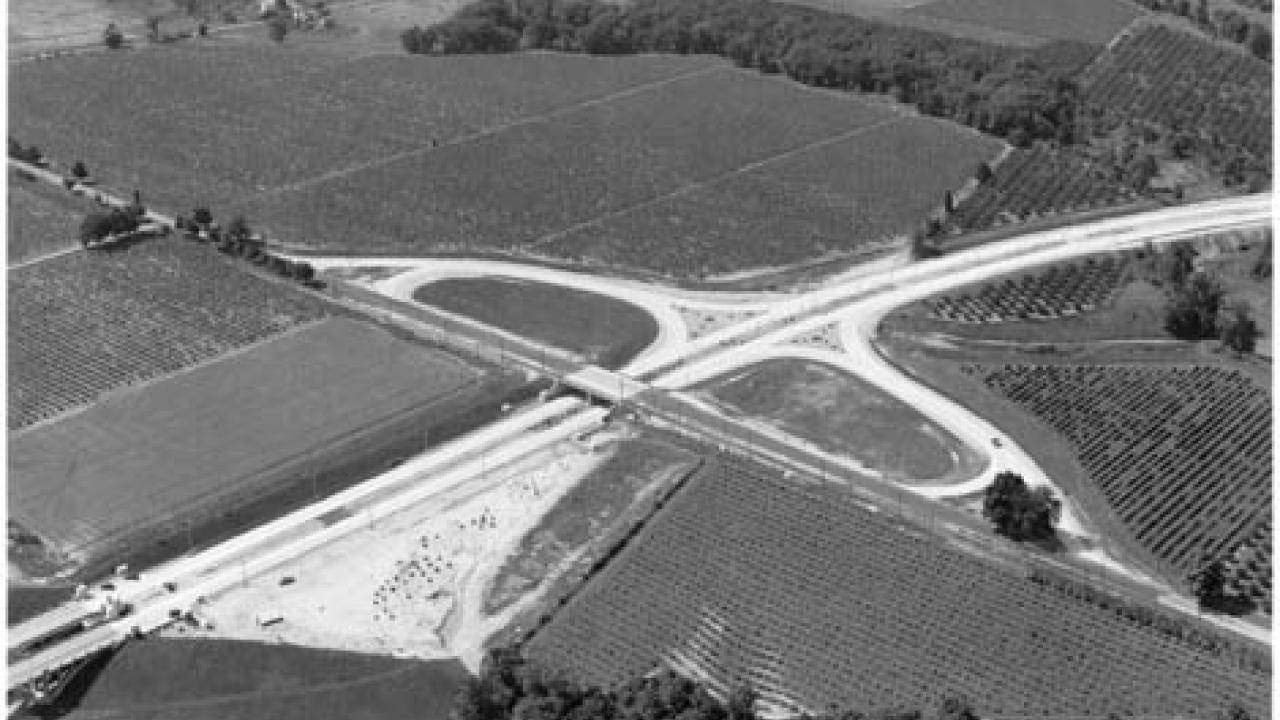 Kings, Queens, and Everything In Between: Ontario, Canada’s Unique ...